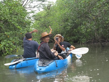 Kayaking-sample - Rainbow Lanta Travel & Tour